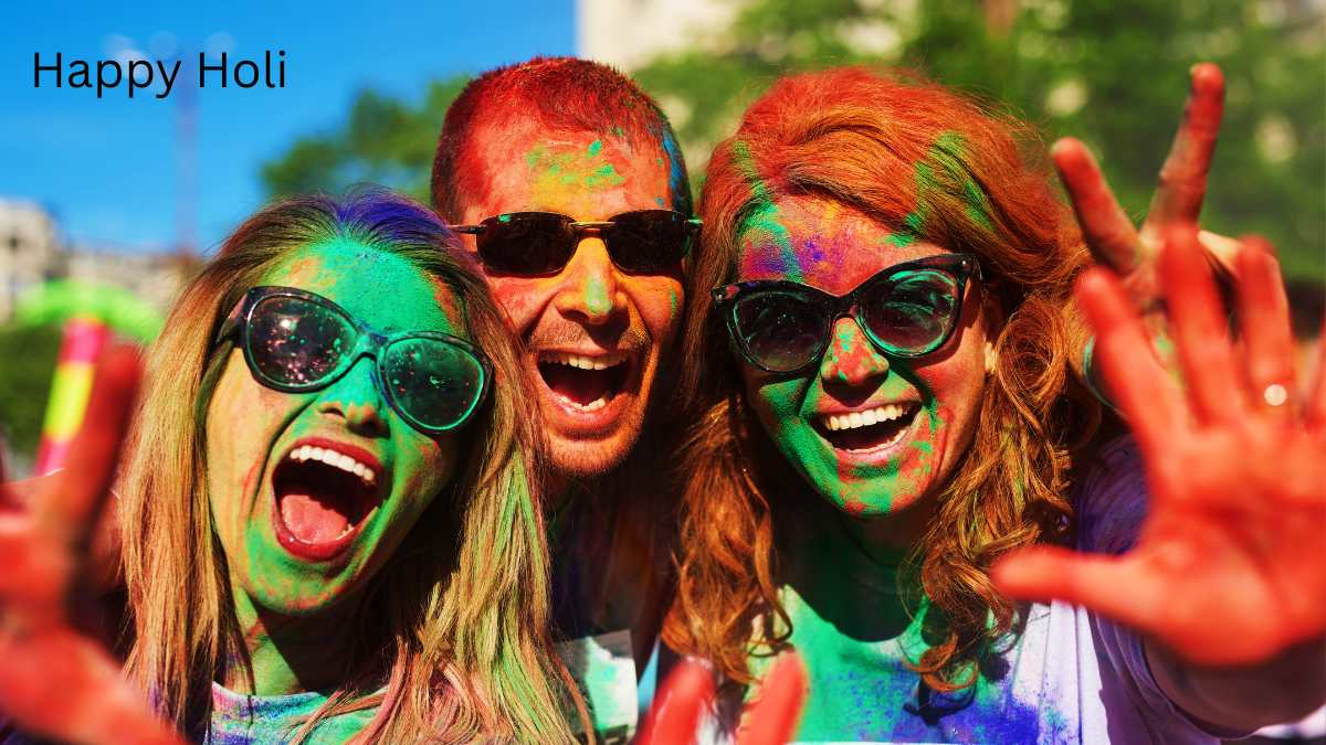 Rangwali Holi 2026: The Astrological Importance of Colors and How to ...